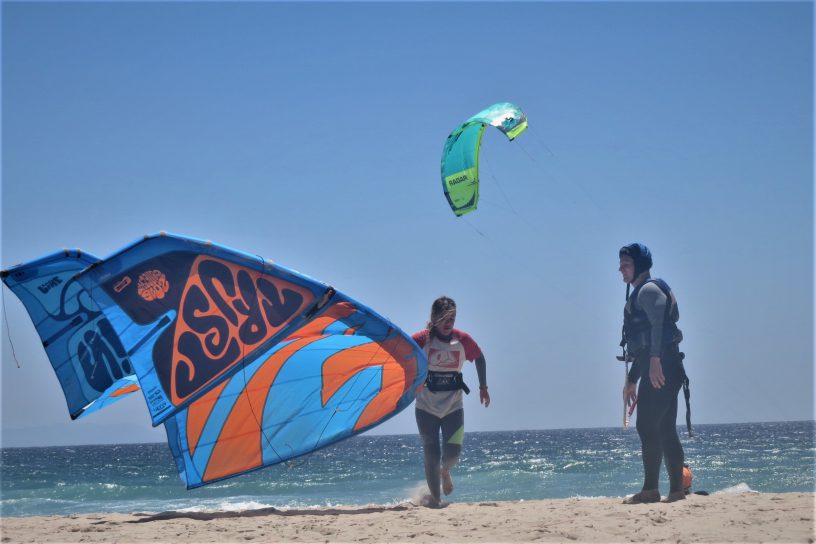 How to set up your kite in kitesurfing- Preparation the kite - Atlantic ...