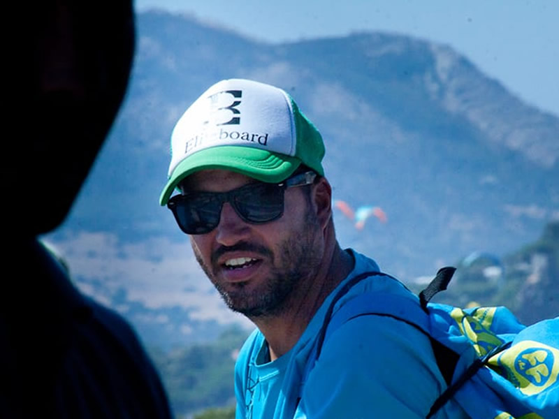 Escuela de kitesurf en Tarifa - Homologada por la FAV | Atlantic Kite